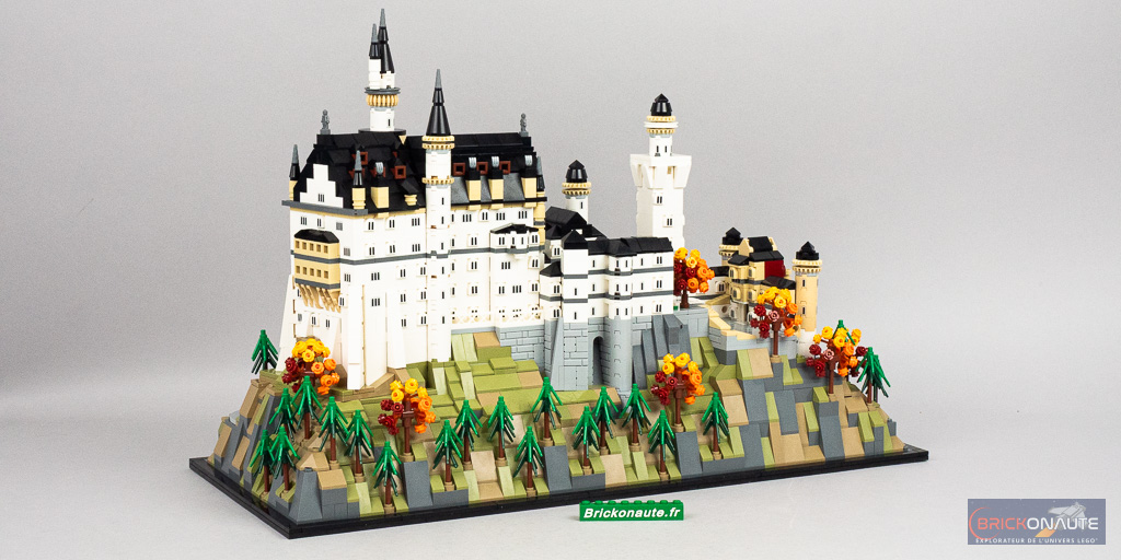 Review LEGO Architecture 21063 Neuschwanstein Castle - Brickonaute